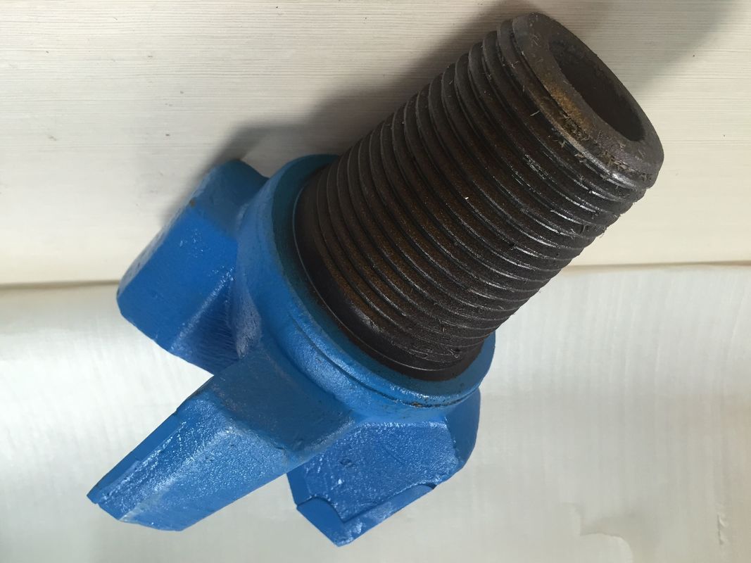 Chevron Type Drag Drill Bit Three Or Four Wings For Midium Or Hard Grounds