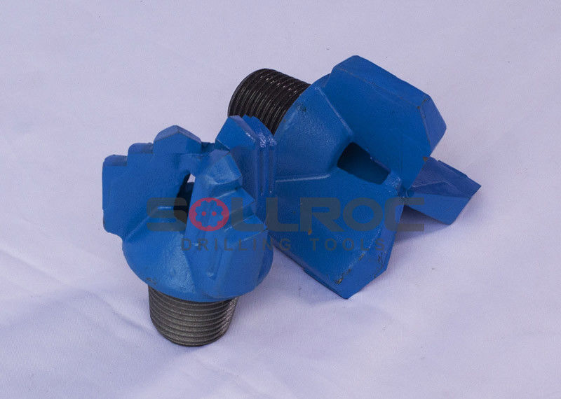 Three Wings Step Type And Chevron Type Drag Bit Drilling Long Life Use Time